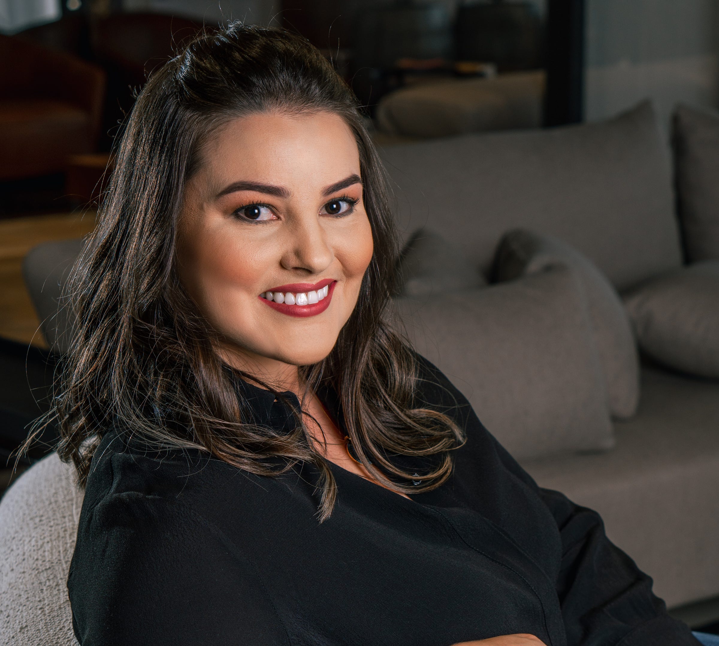 Shaiana Antonello – Medium