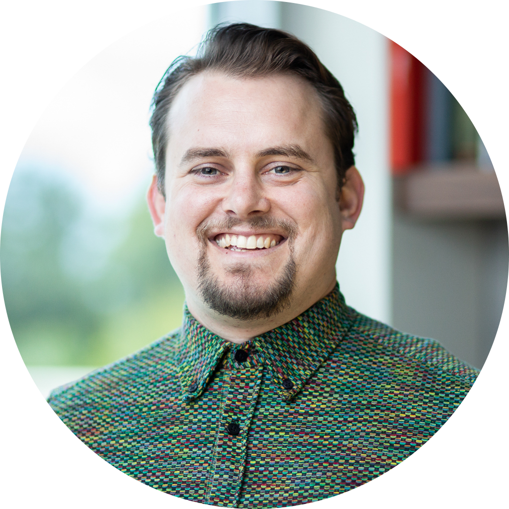 Russell Rogers – Medium