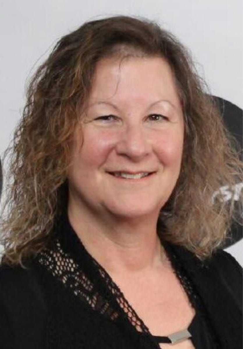 Julie Fritz – Medium