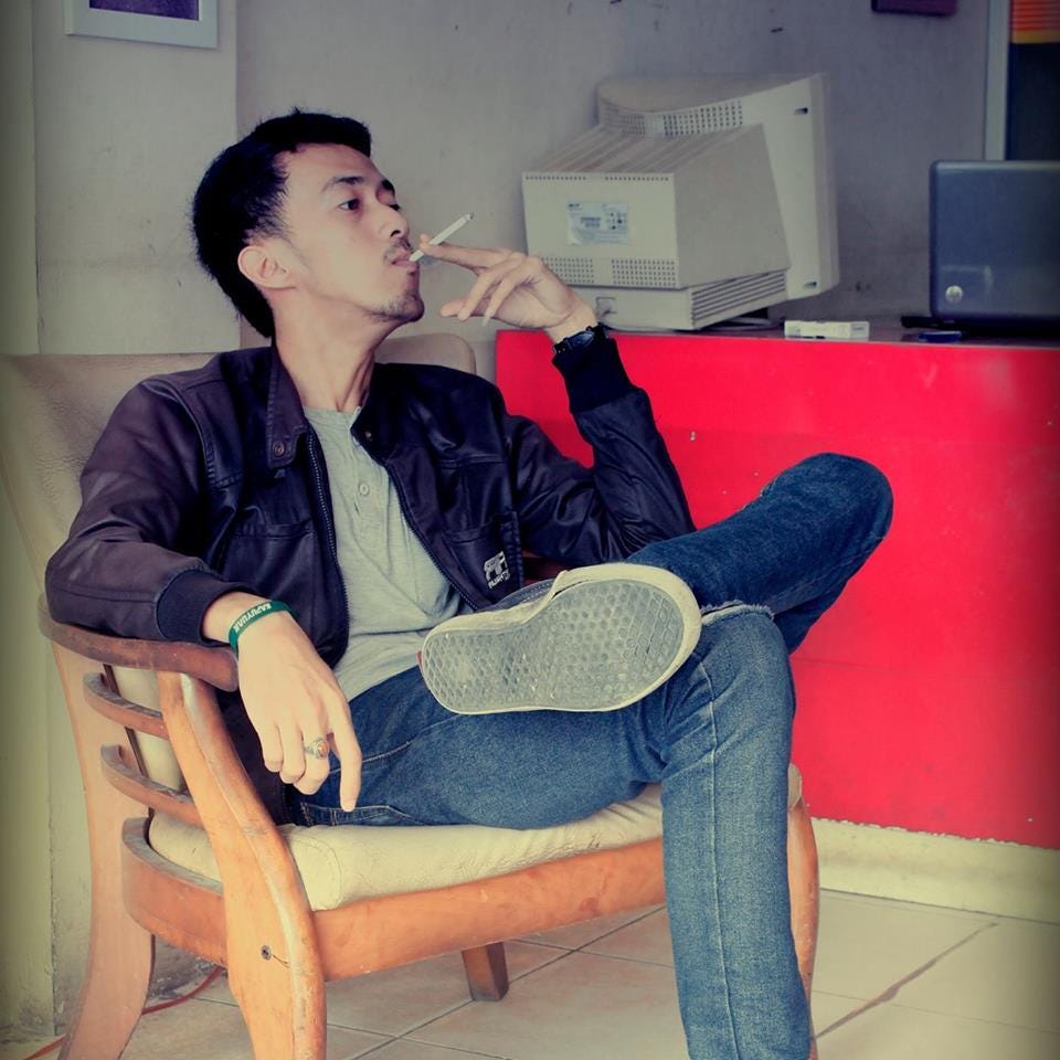 Rian Mustofa – Medium