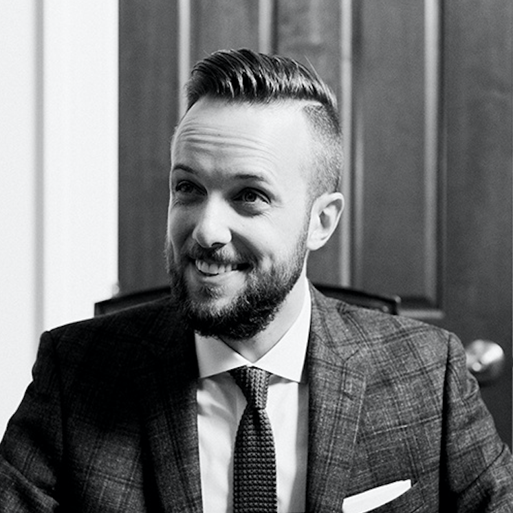 Aaron Ammon – Medium