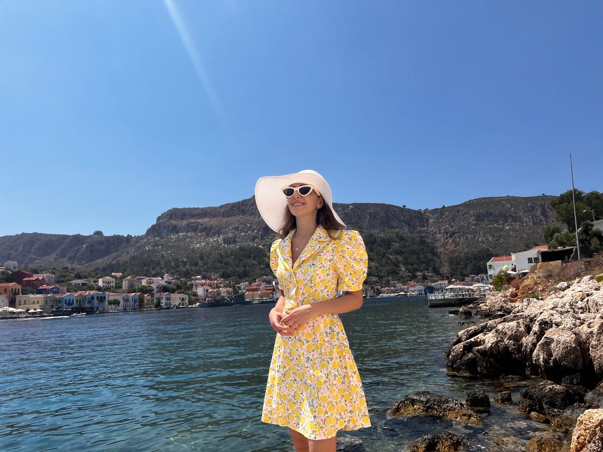 Zeynep Gumus – Medium