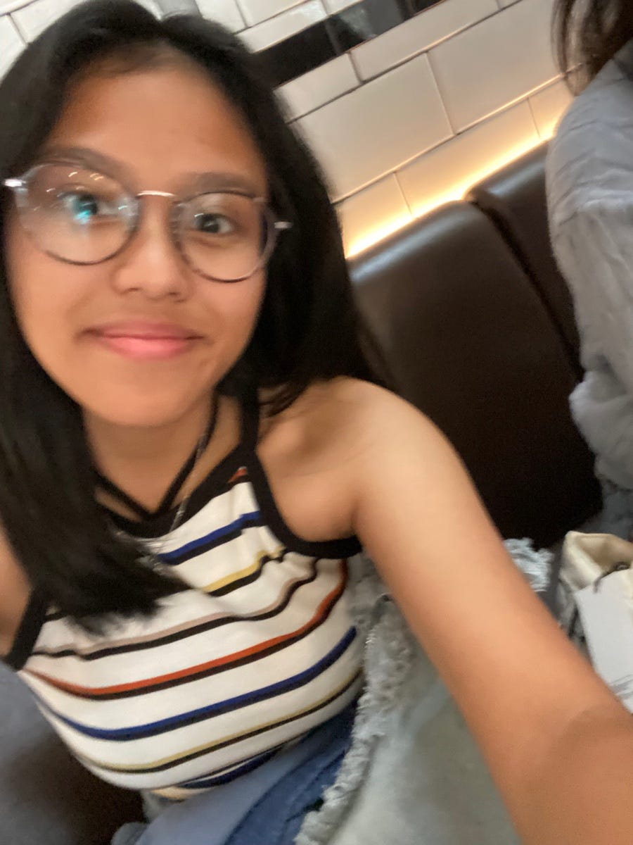 Maria Ella – Medium