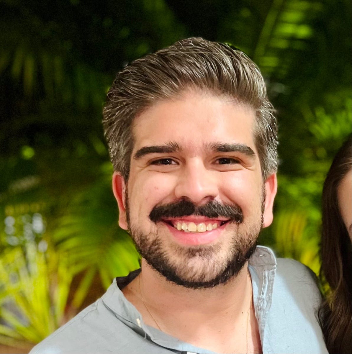 Rodrigo Moura – Medium