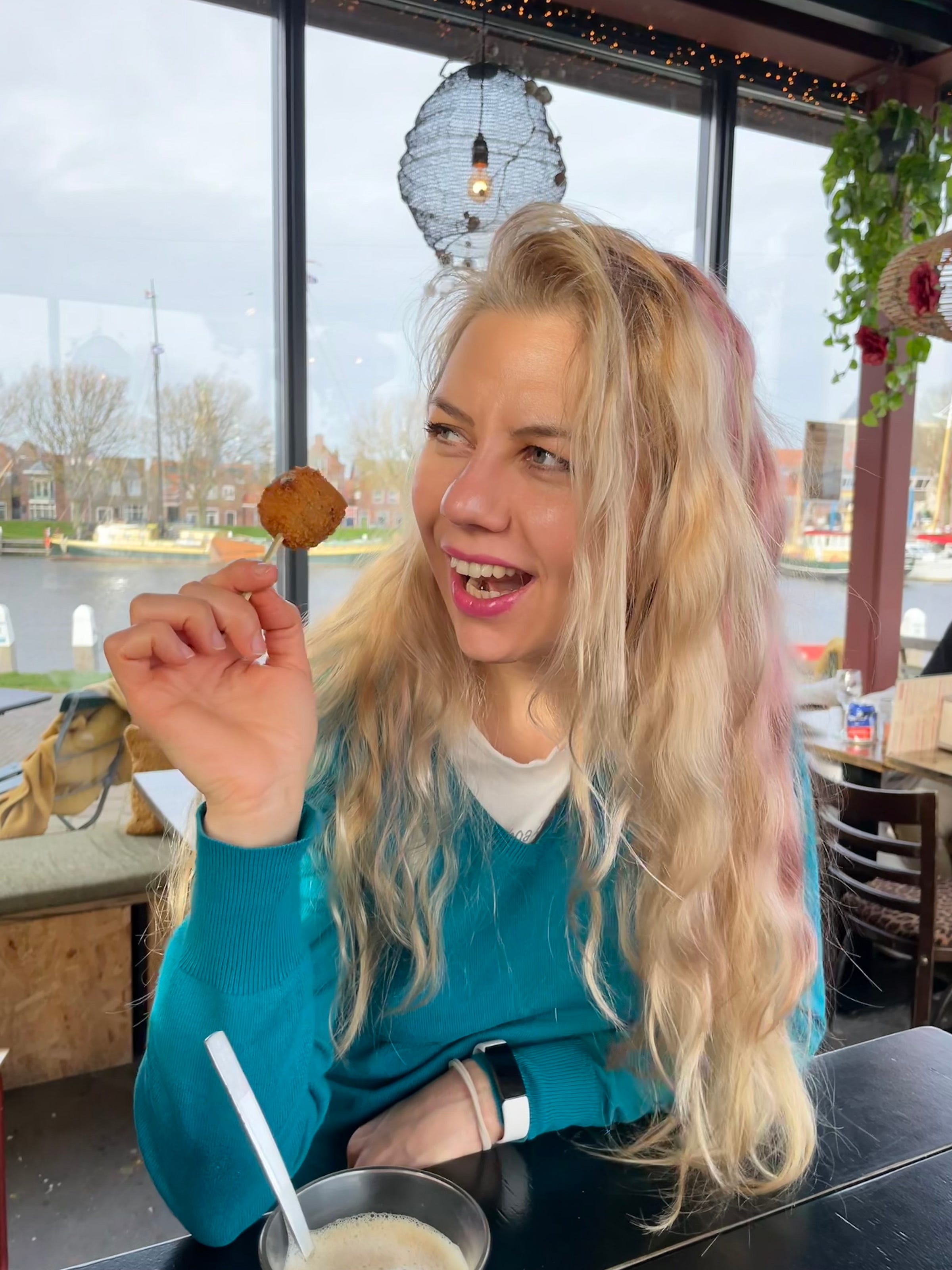 Victoria Fiore – Medium