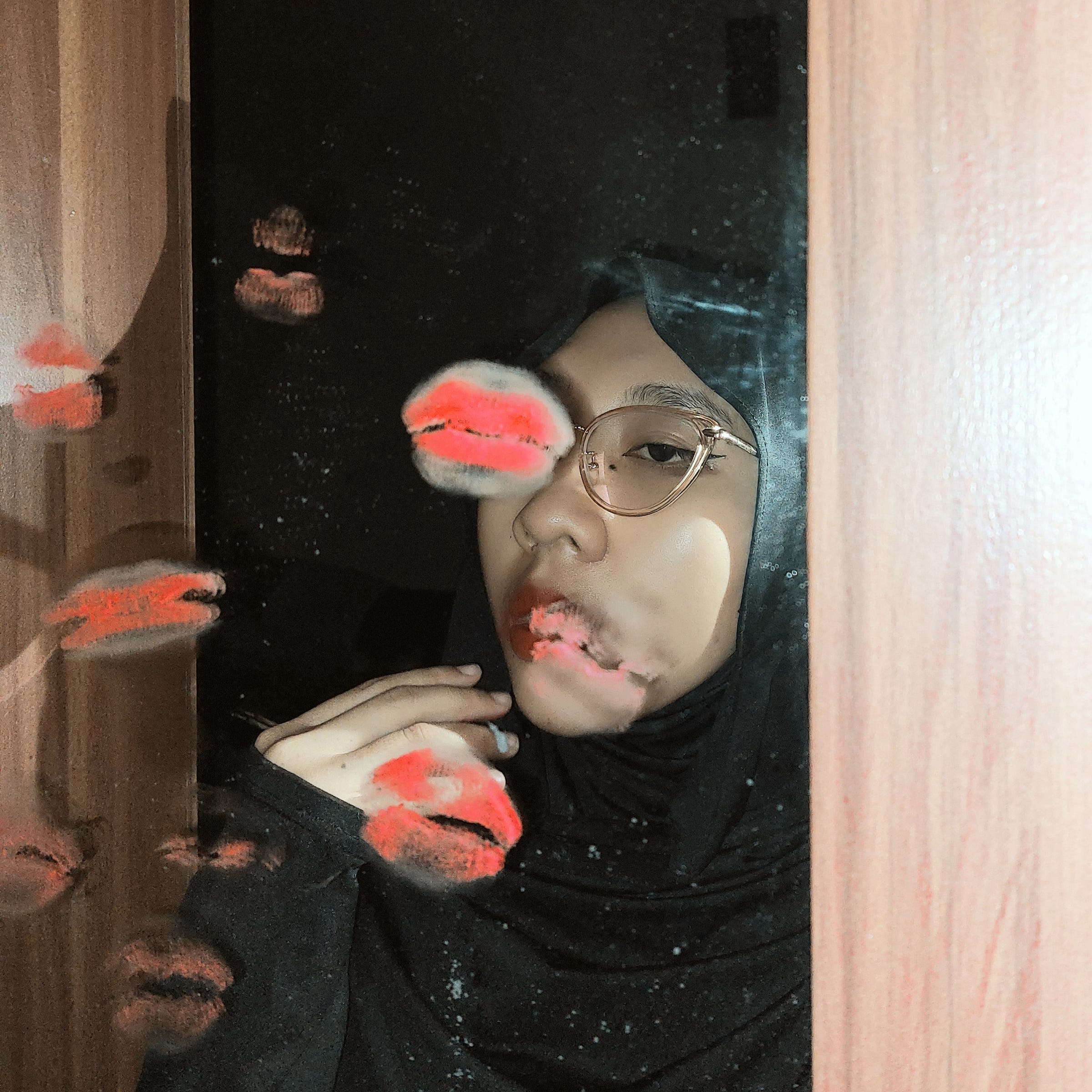 Hail Hawa – Medium