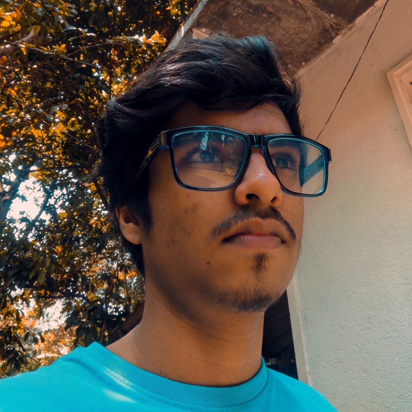 Sanithu Malhiru – Medium