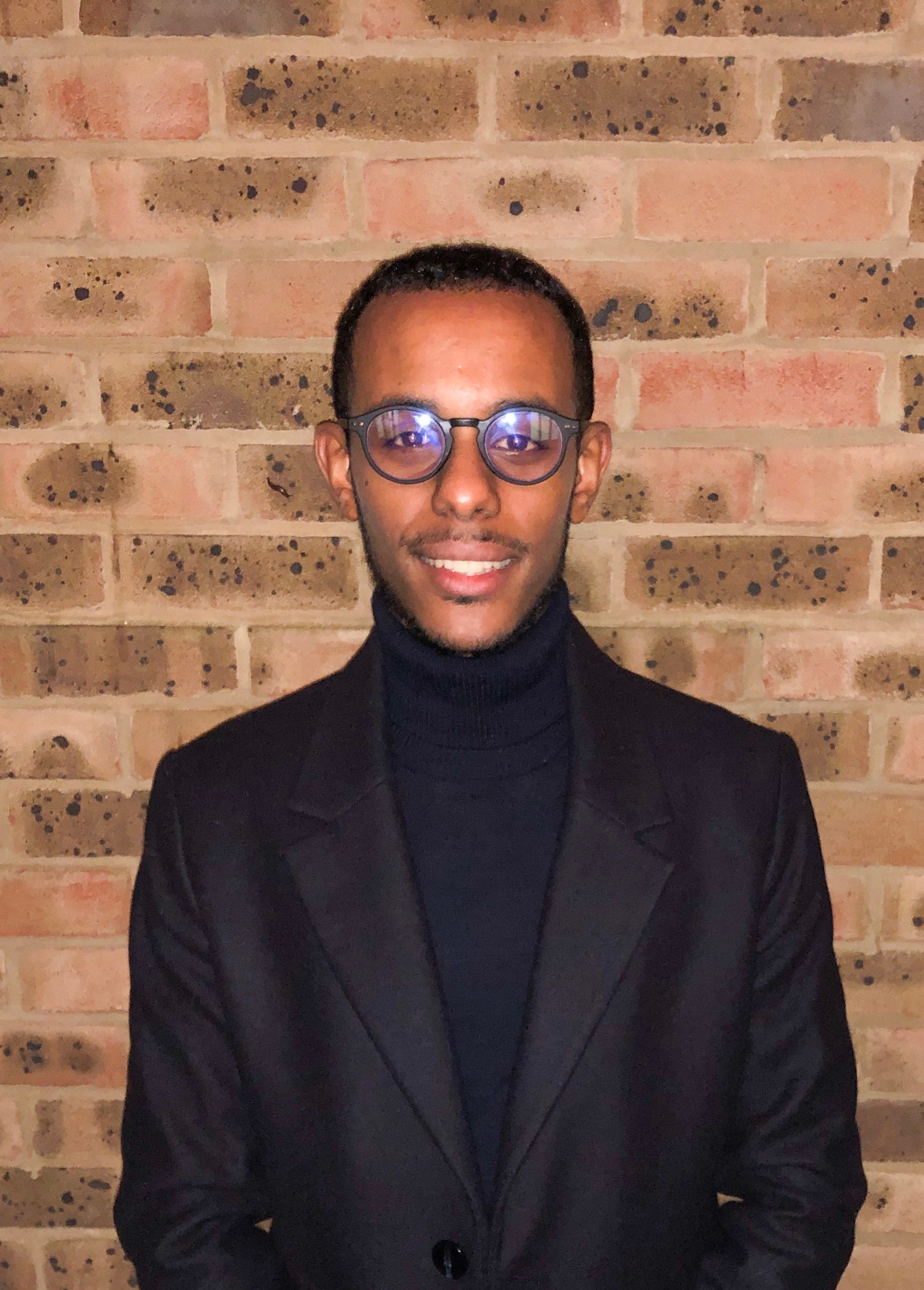 Abel Tedros – Medium