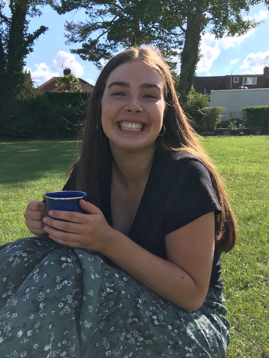 About – Poppy Russell – Medium