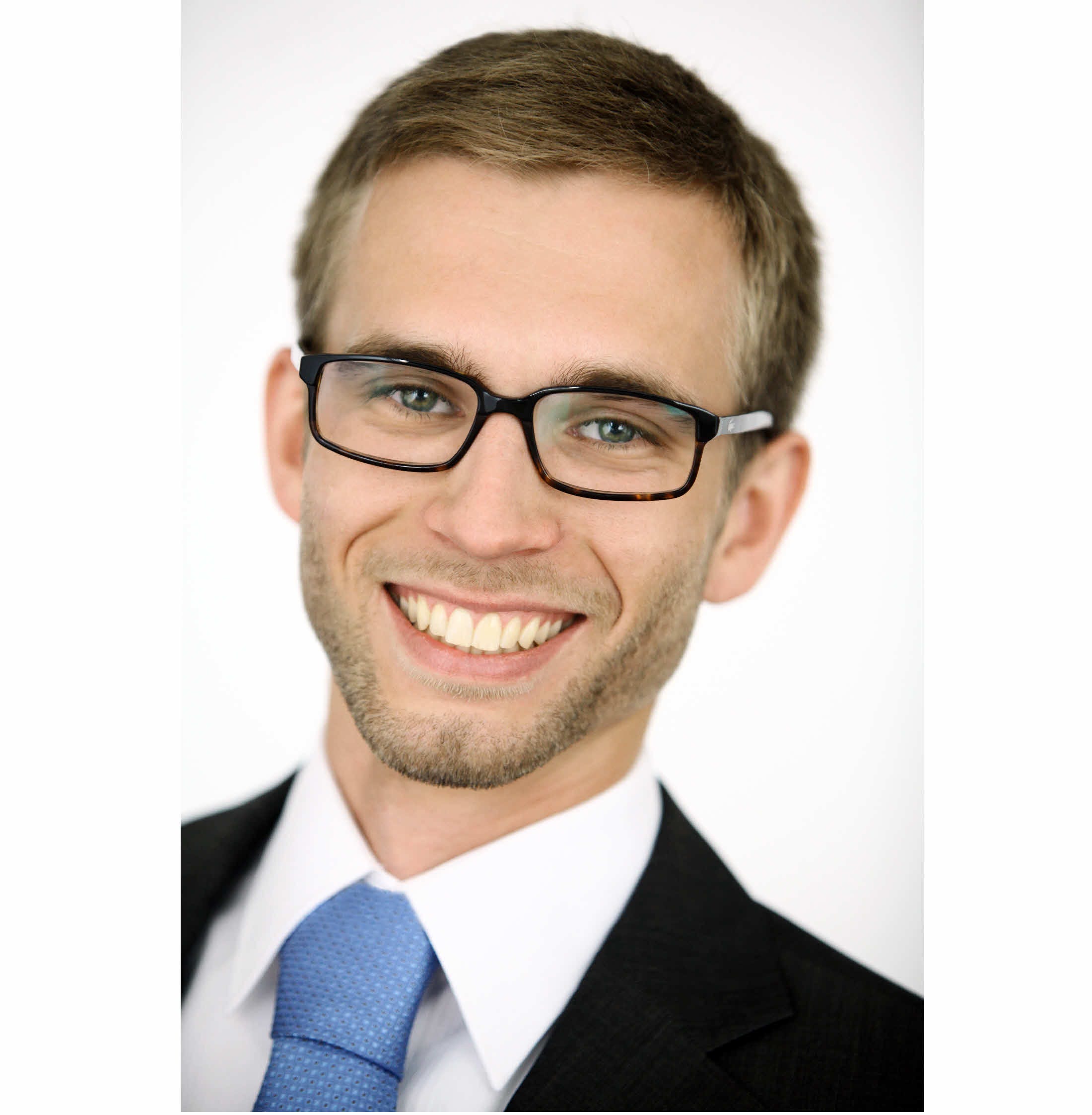 Michal Bezak – Medium