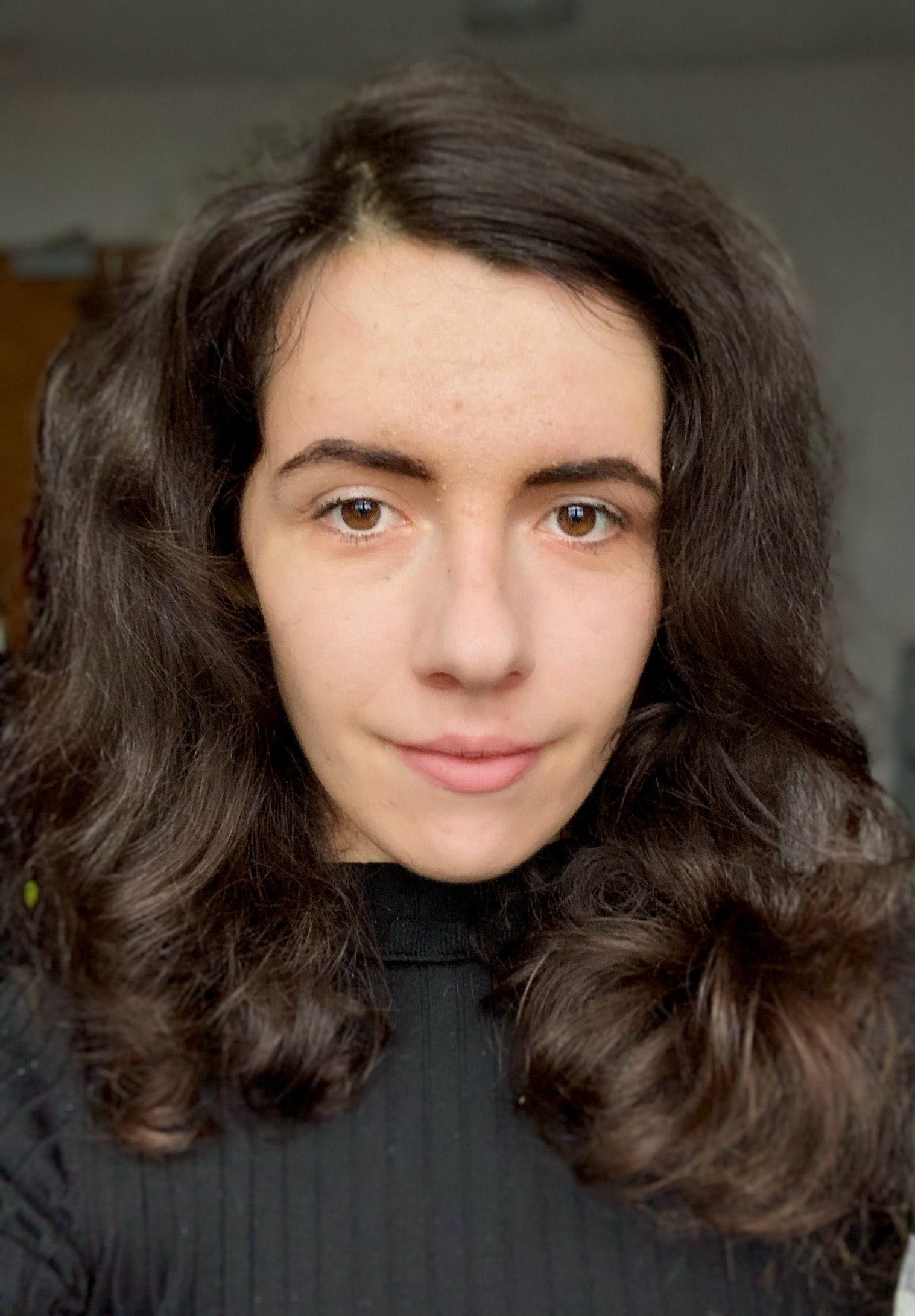 Cosmina Mocanu – Medium