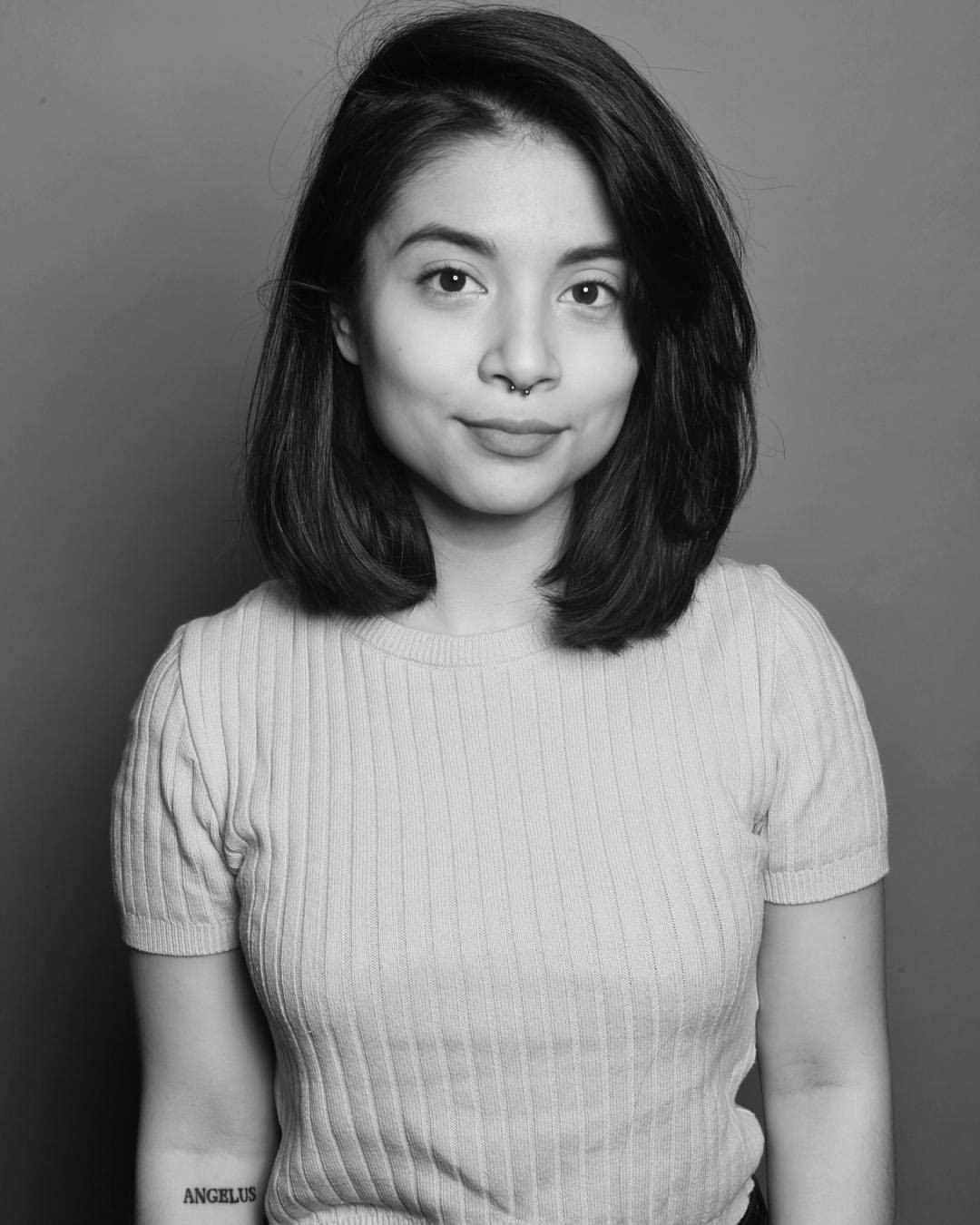 Juliana Kaori – Medium