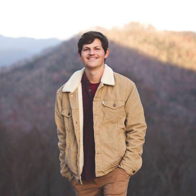 Joey Pacheco – Medium