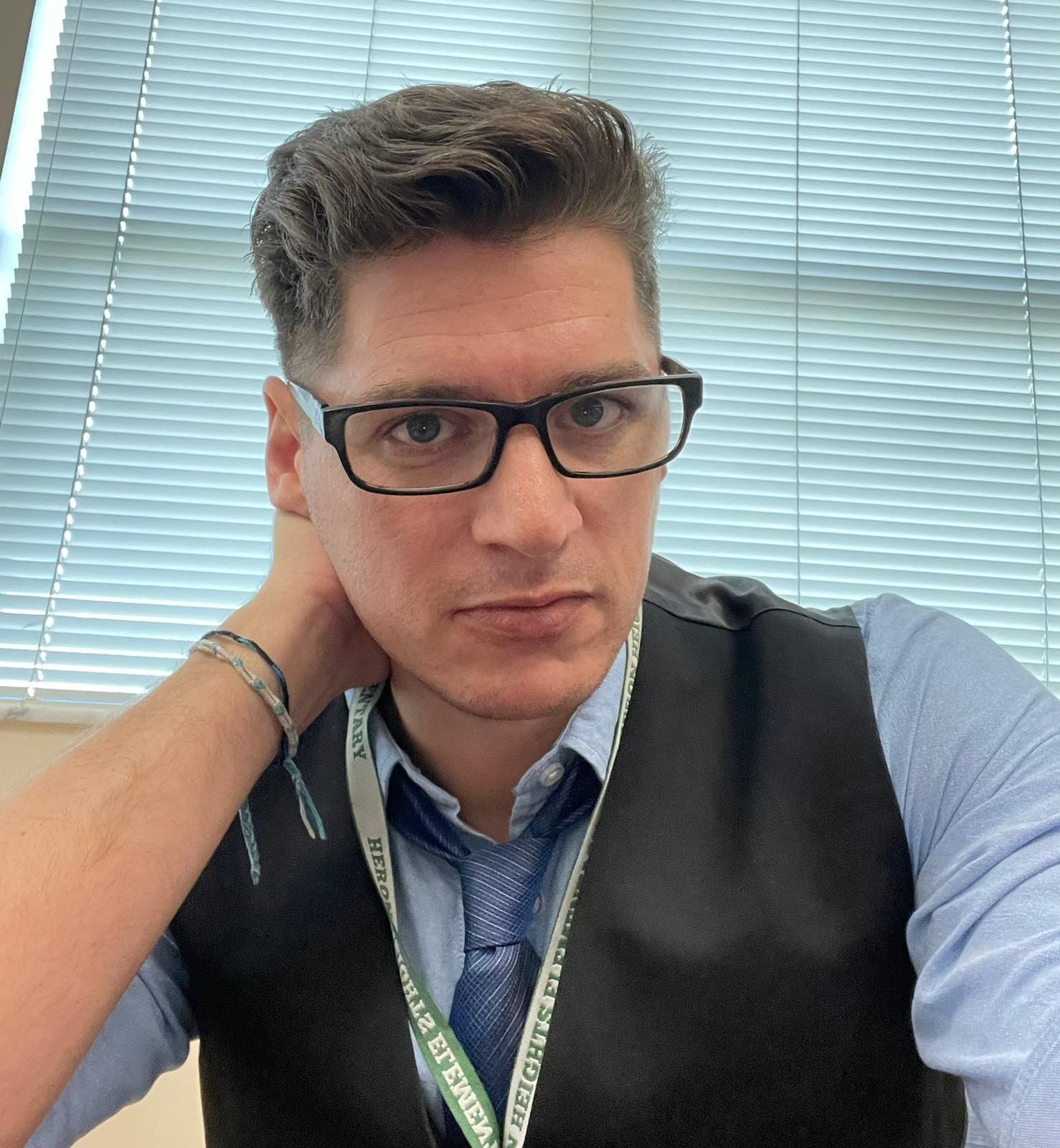 Brad – Medium