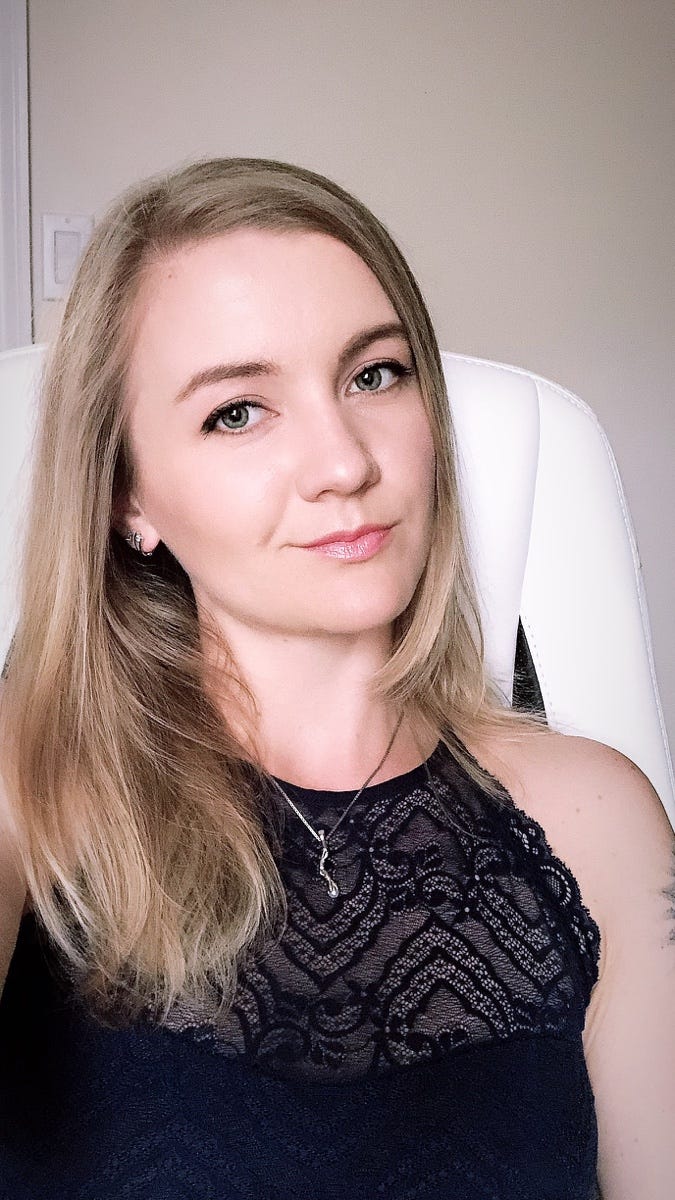 Olga Subach – Medium