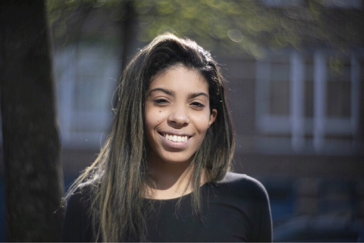 Natália Rodrigues – Medium