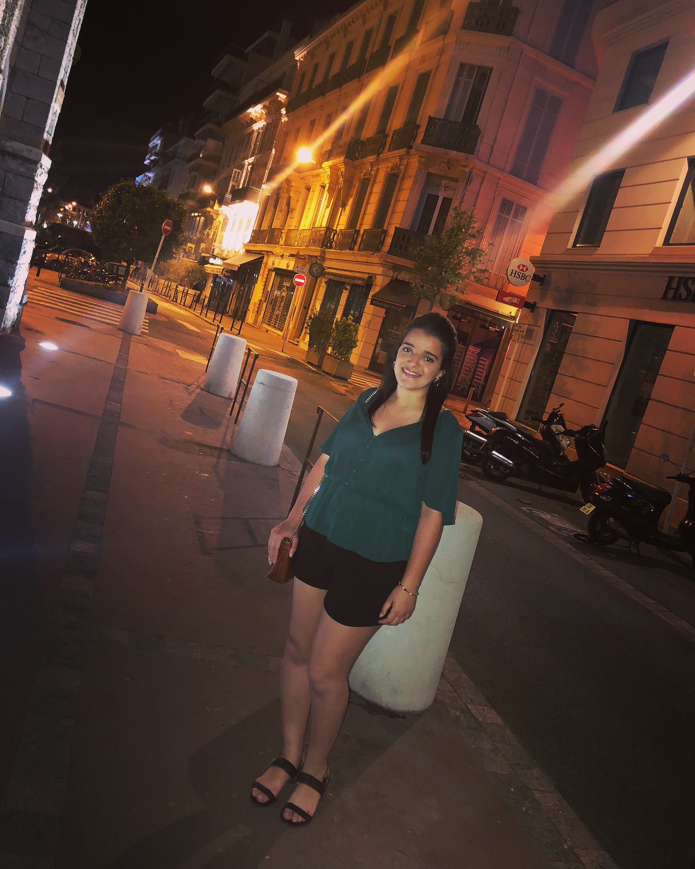 El allaoui Amina – Medium