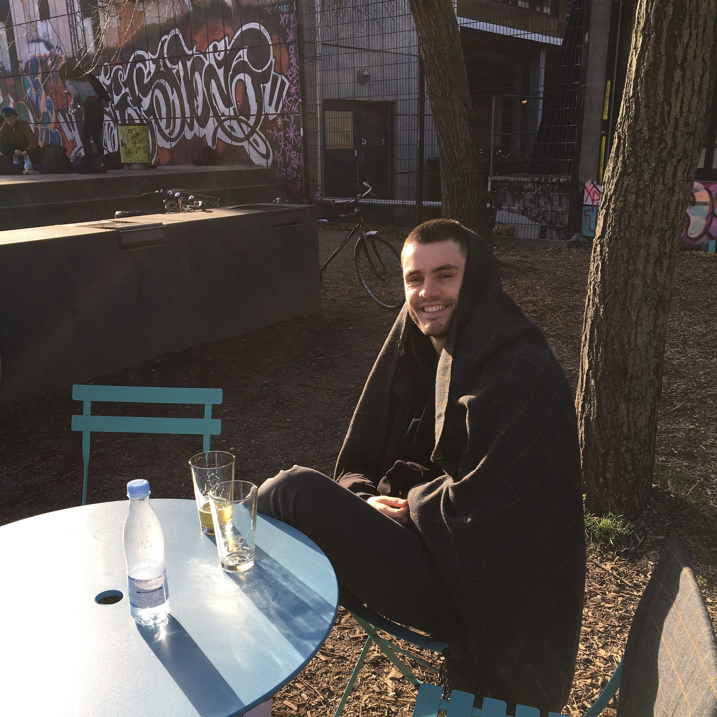 Ryan Heslin – Medium