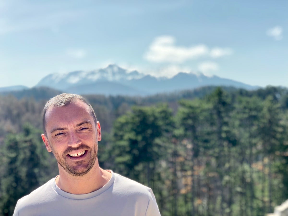 Rob Watt – Medium
