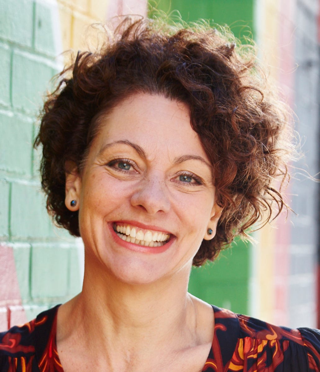Sarah Clay Social – Medium