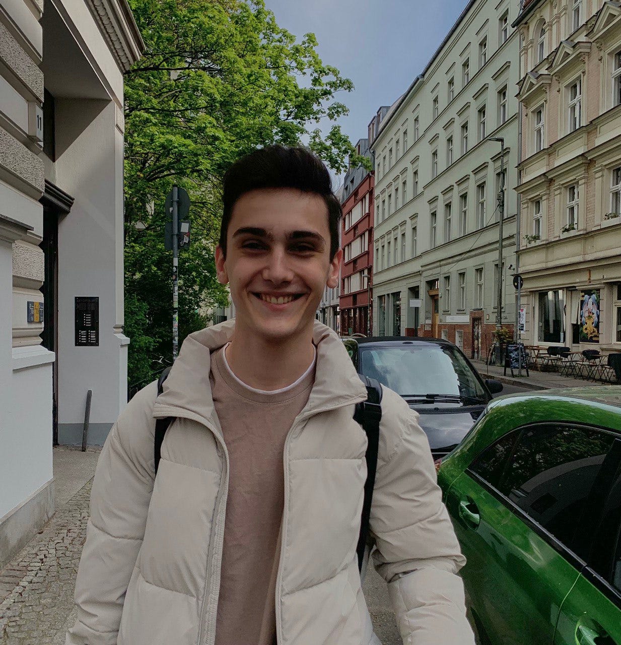 Roman Hrytsyshyn – Medium