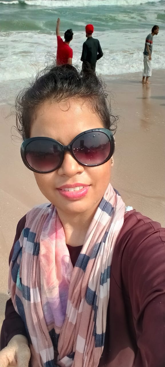 Shumaila Erum – Medium