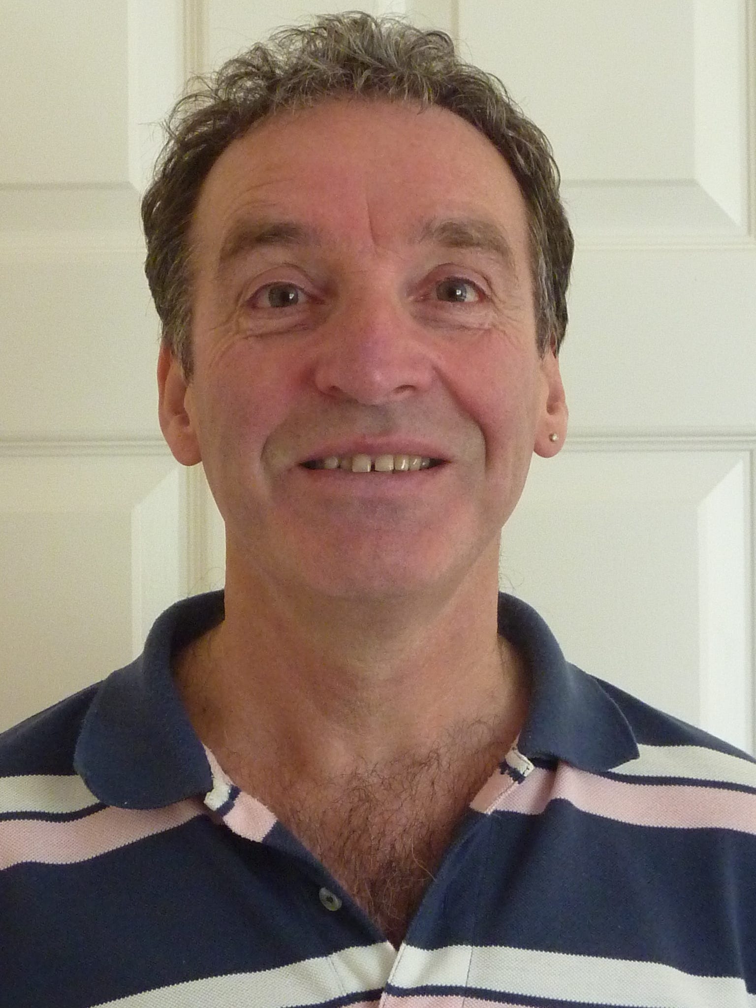 Colin Lever – Medium