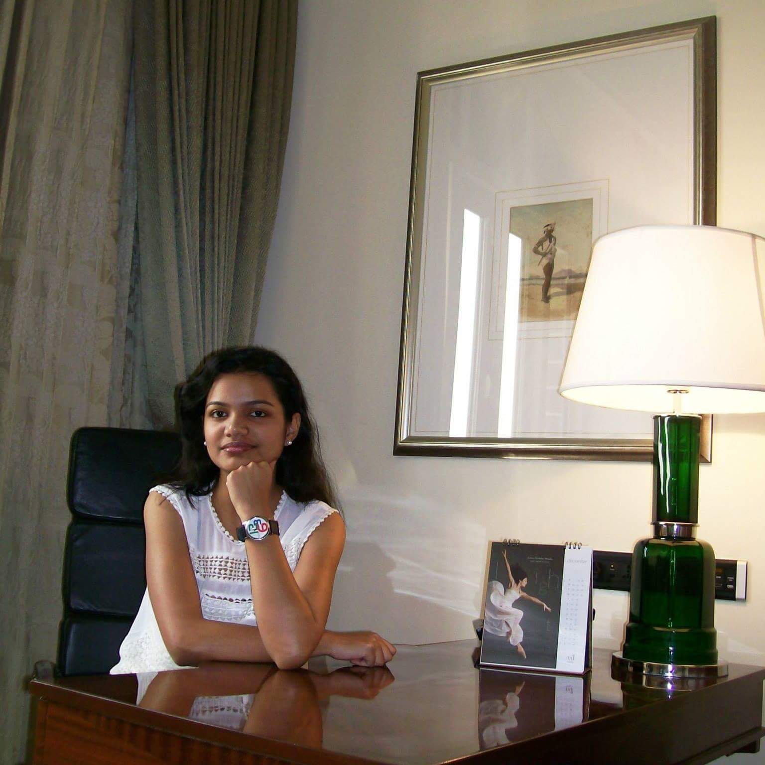 About – Nalini Singh – Medium