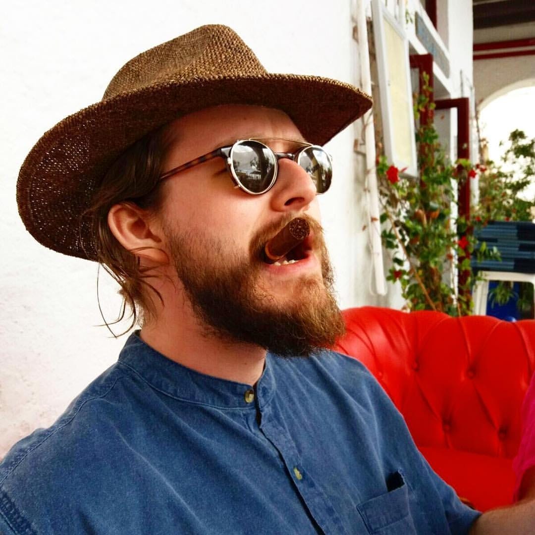 Oliver Ferguson – Medium
