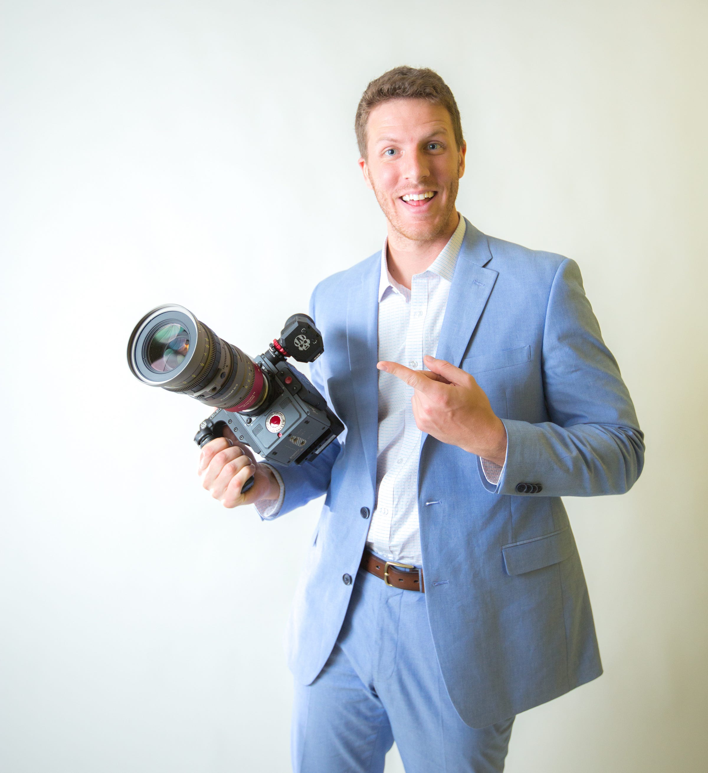 Shane Yeager – Medium