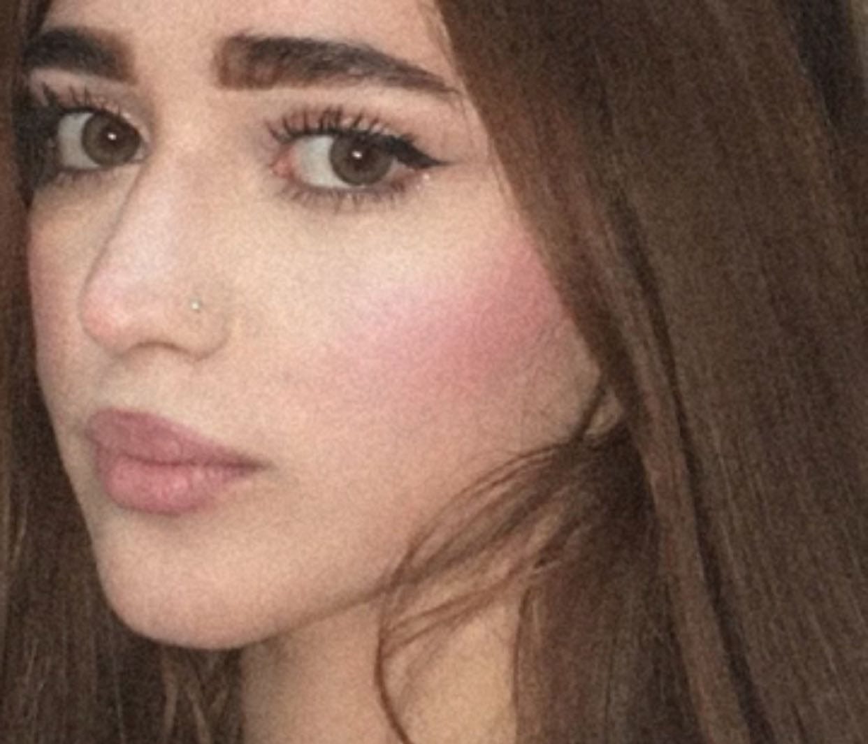 Hurain Zafar – Medium