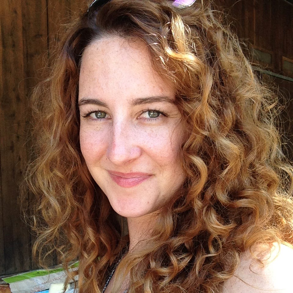 Rachel Chervin – Medium