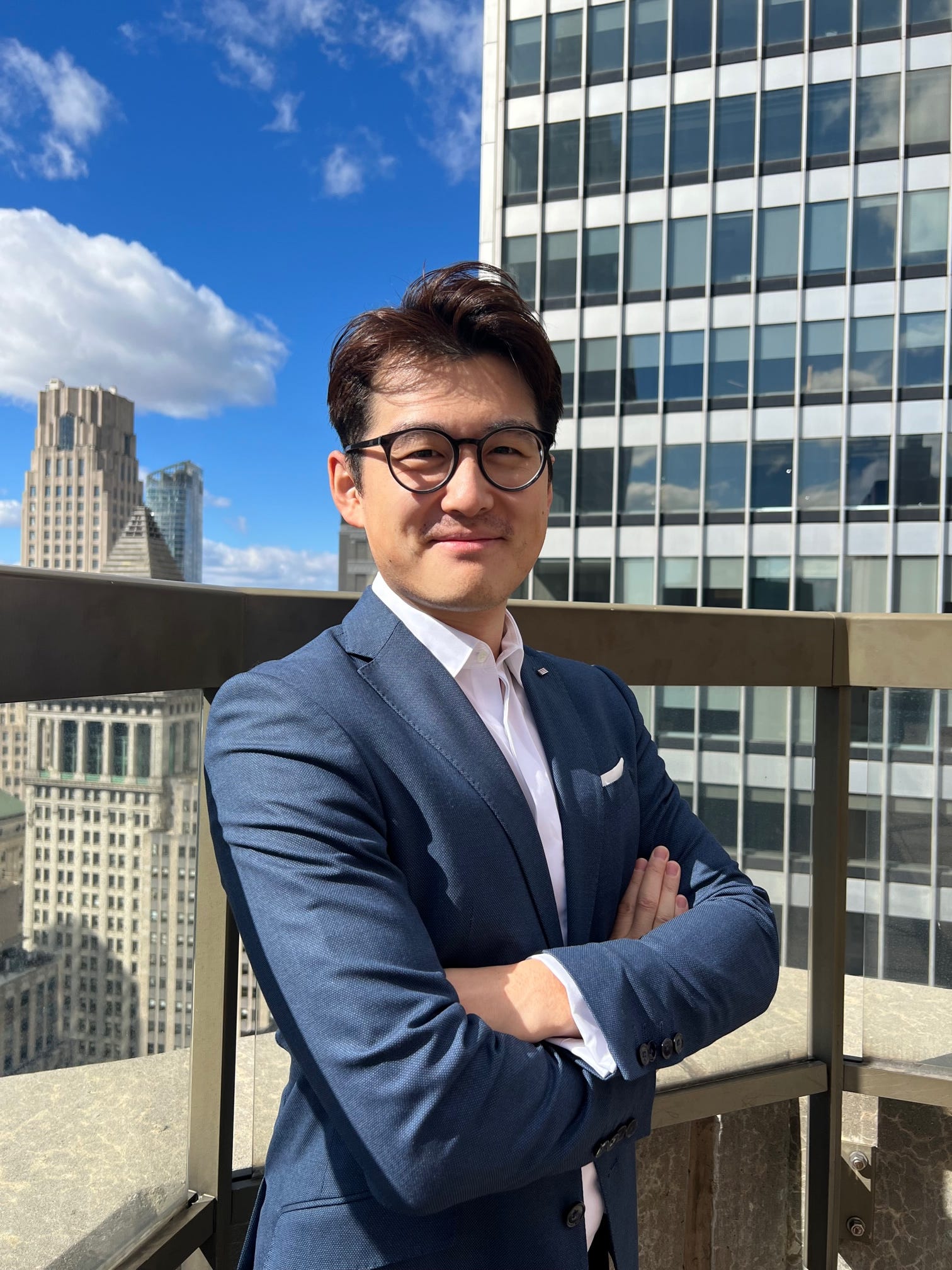 Chris Li Medium