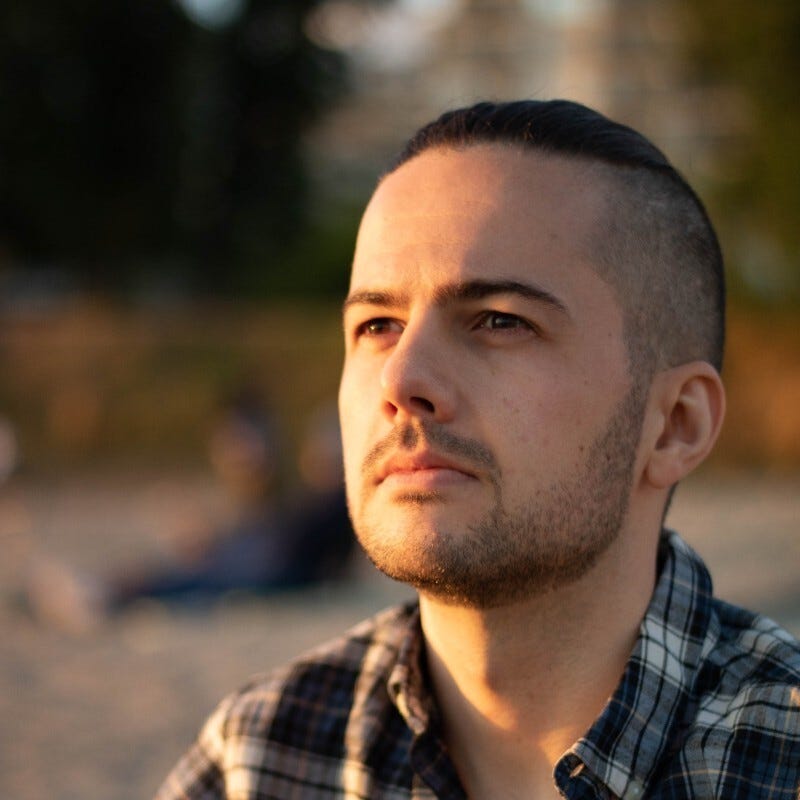Jonny Ray – Medium