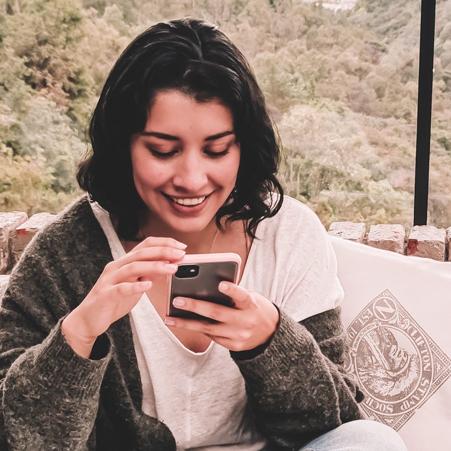 Elisa Álvarez – Medium