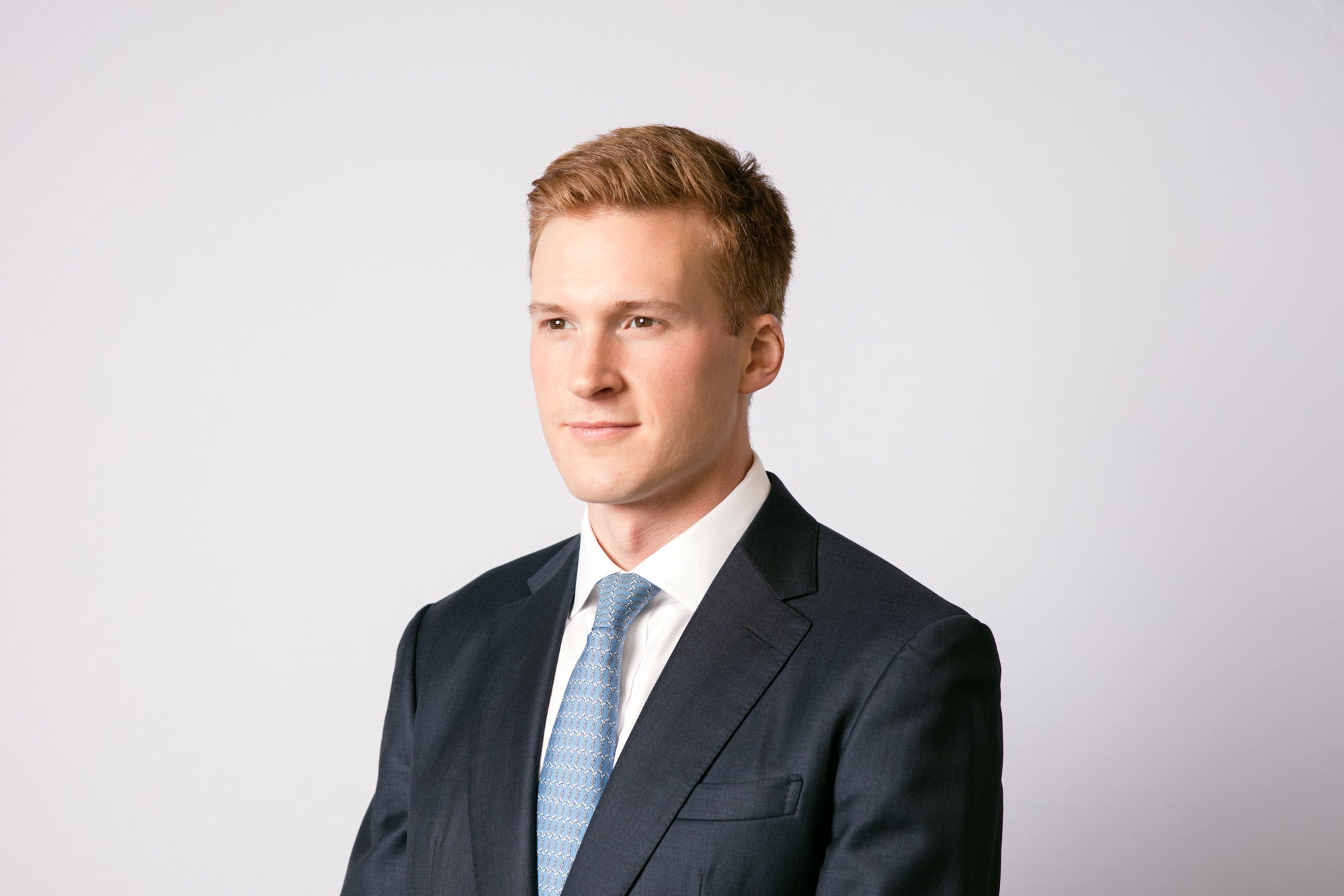 Lewis Knight – Medium
