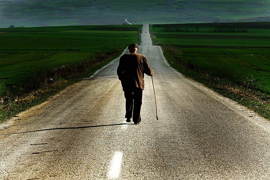 Tuncel Ergün – Medium