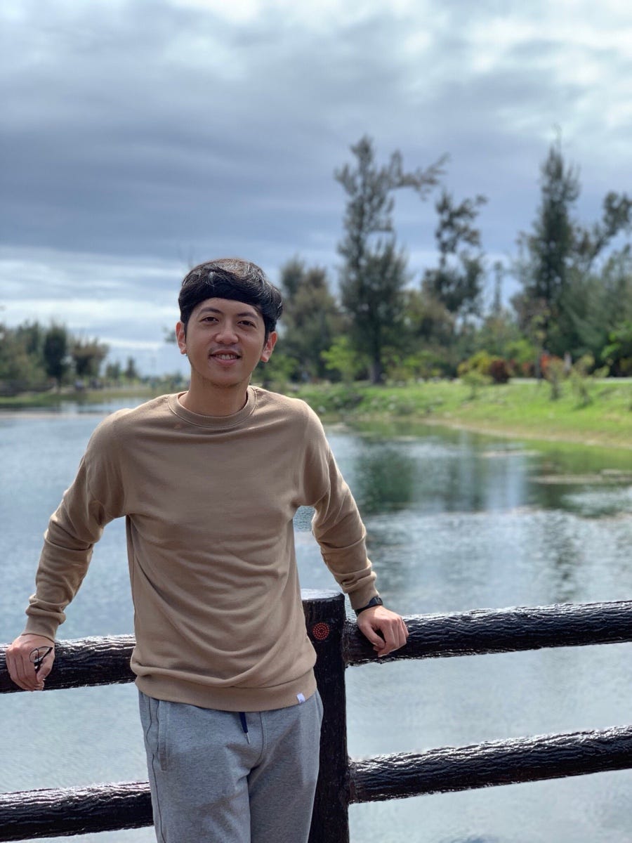 Blake Hung – Medium