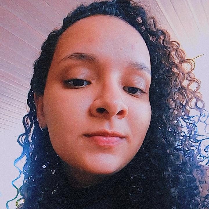 Ana Chagas – Medium