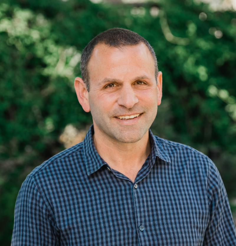 Matt Golden – Medium