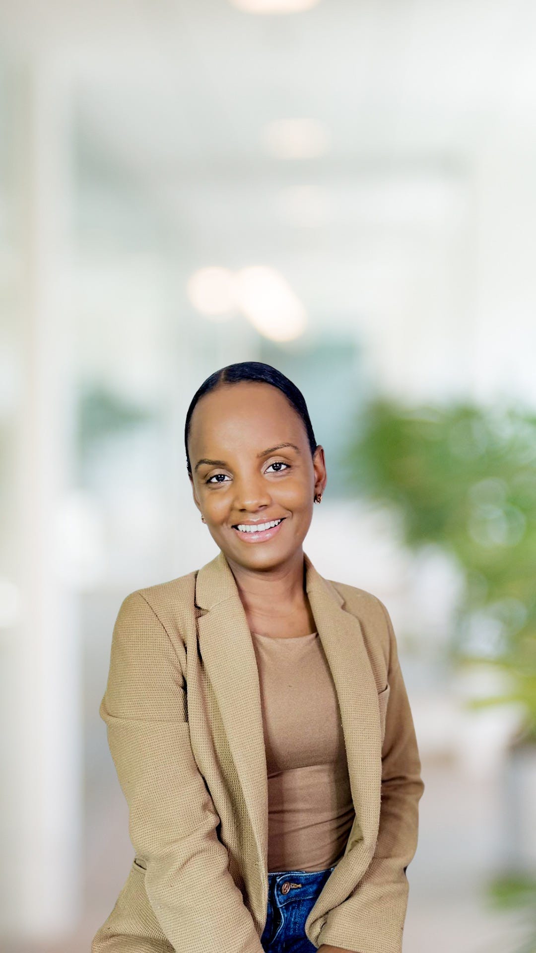 Darline Buissereth – Medium