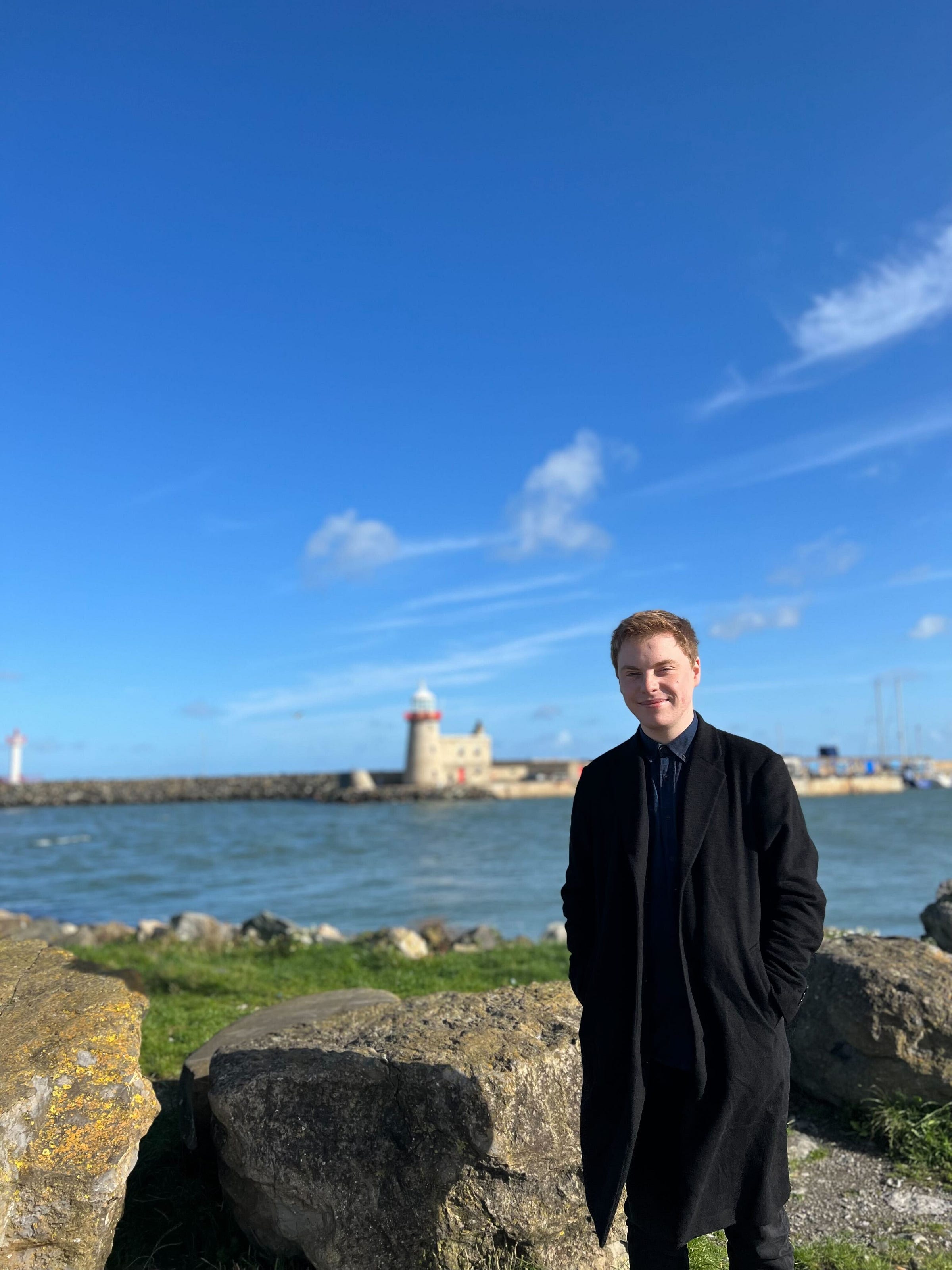 Harry Burton – Medium