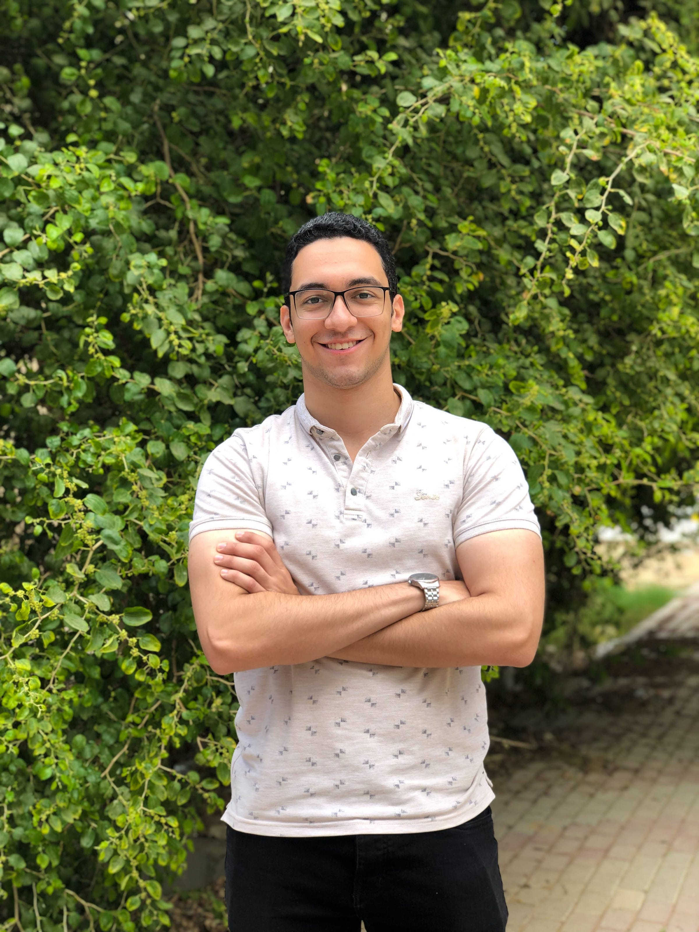 Ali Sherif – Medium