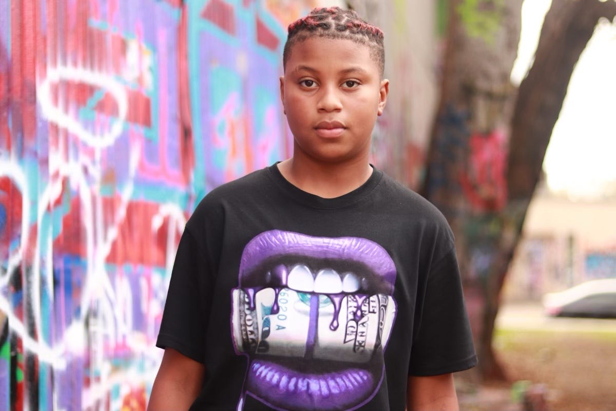 Demonte Jackson – Medium