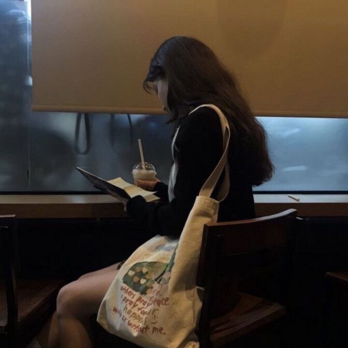 Maralmaa Ganbaatar – Medium