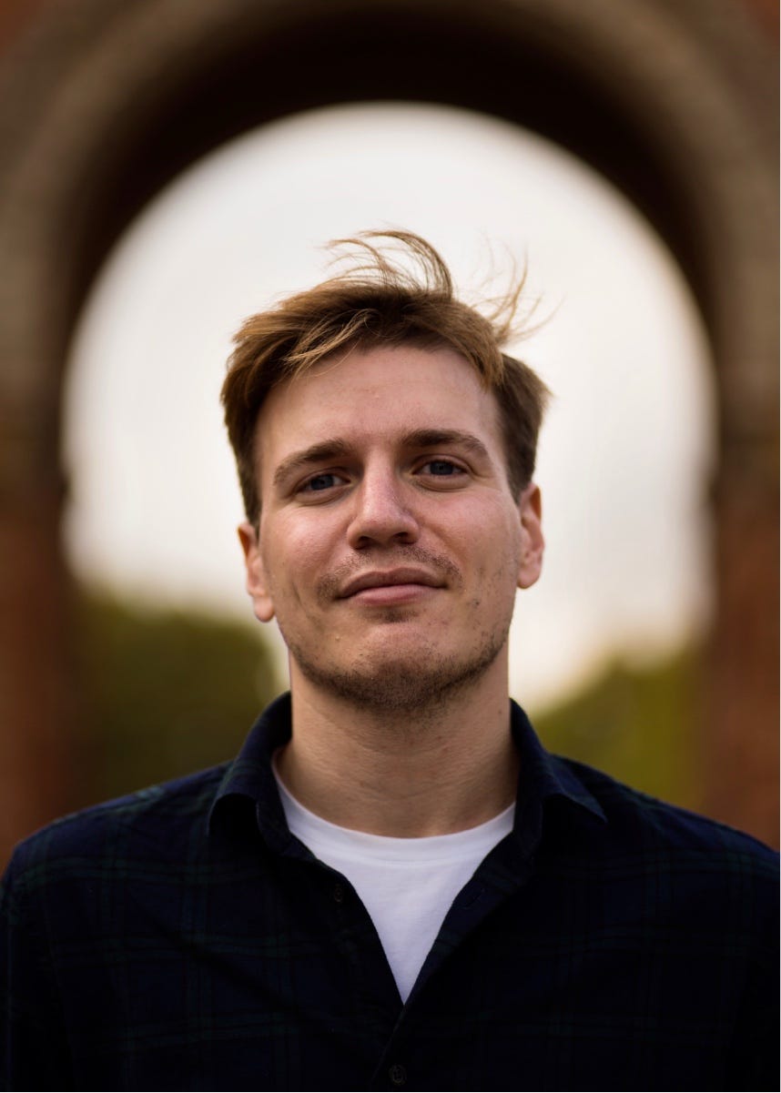 Pablo Dominé – Medium