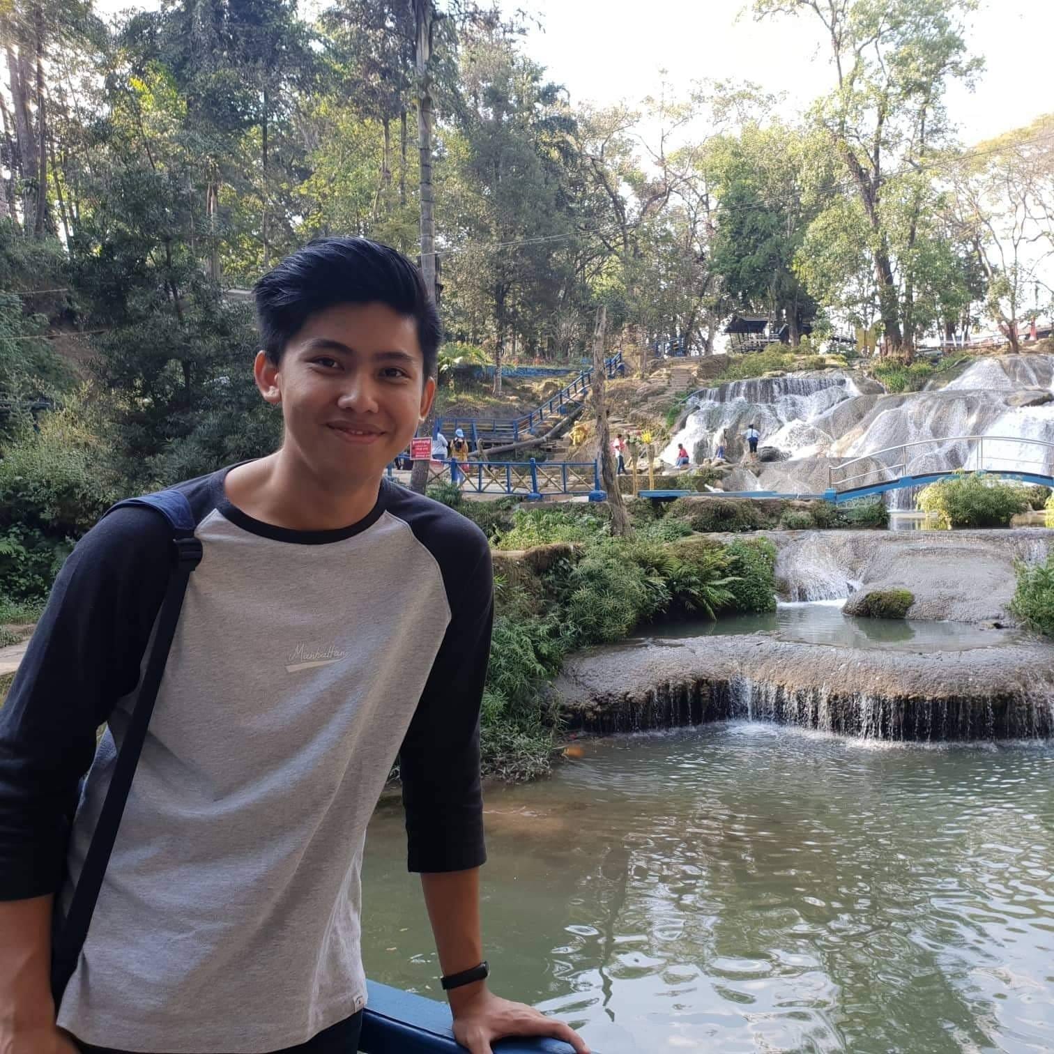 Htet Naing Lin – Medium