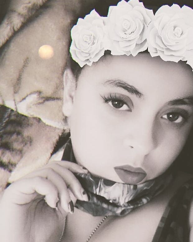 Rose Banks – Medium