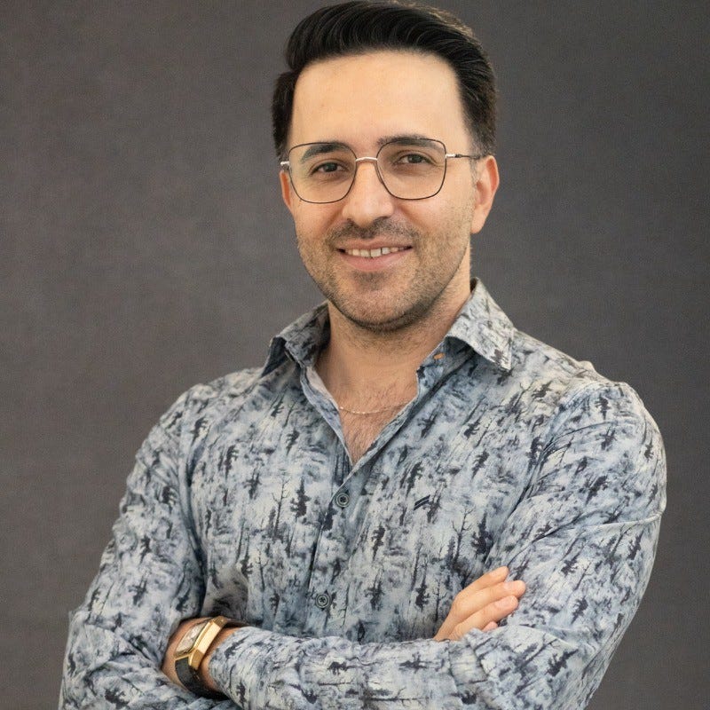 Kaywan Salimi – Medium