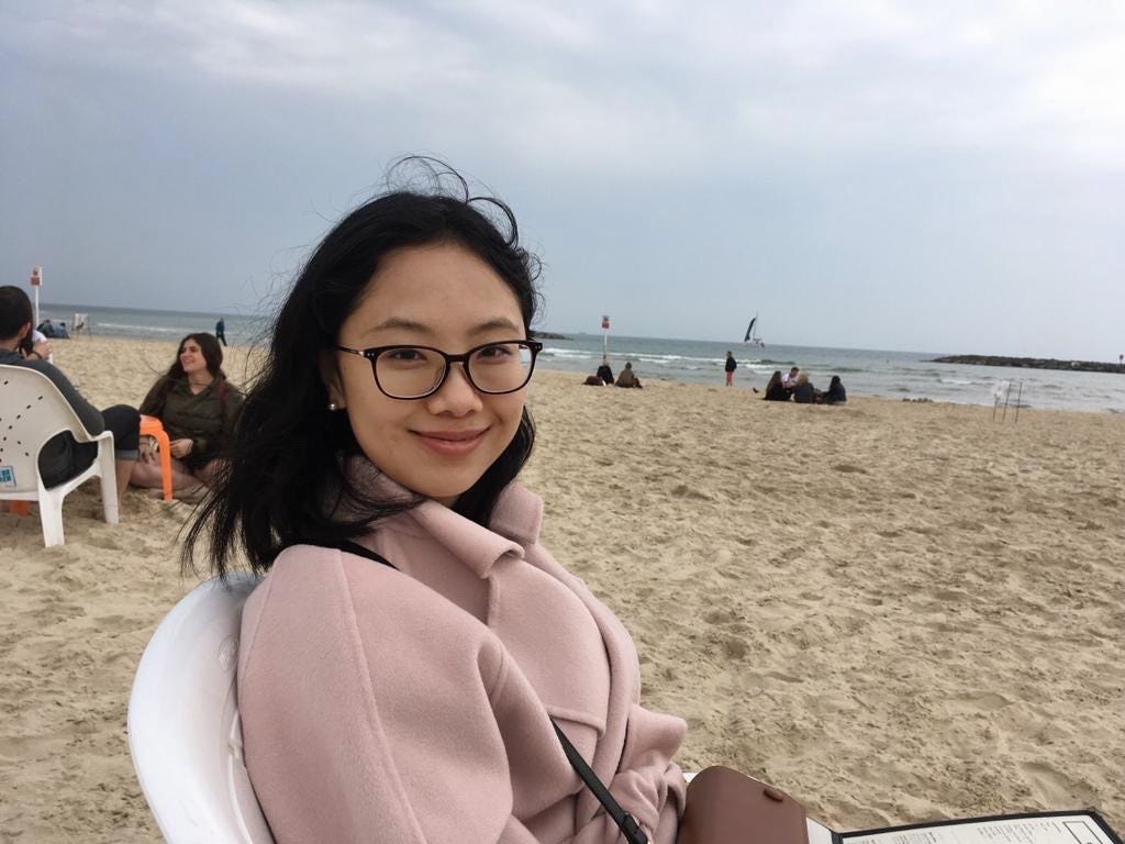 Mary Hu – Medium